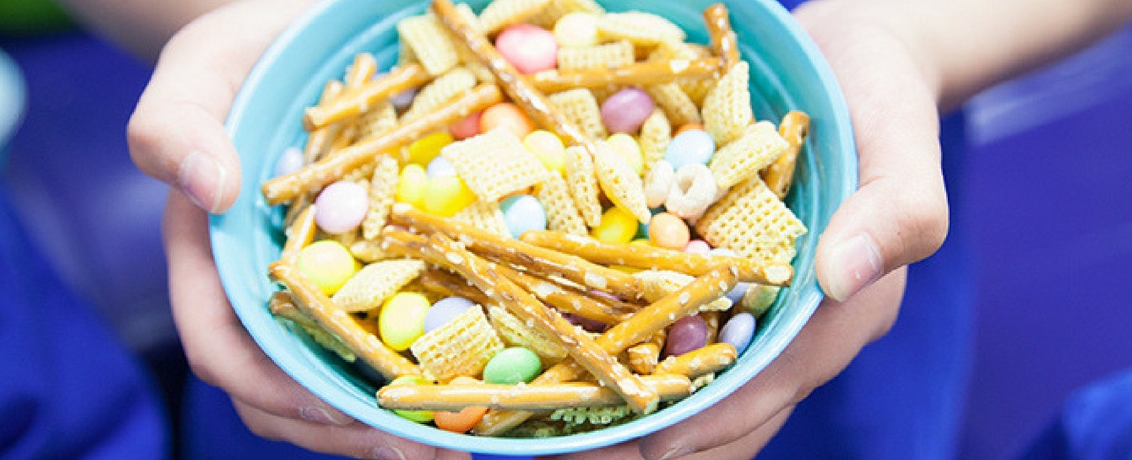 Easy VBS Snacks: God's Victory Mix